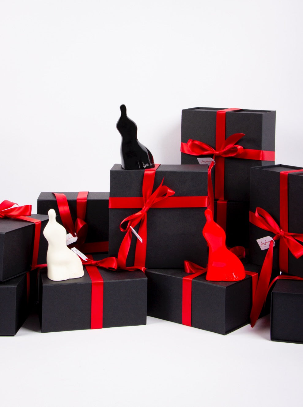 Jan Jansen ART: Vrouw in balans | Jan Jansen | Luxury shoe & accessory brand